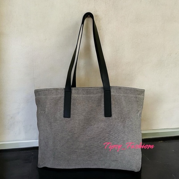 Everlane | Bags | Everlane Canvas Tote Bag Minimalist Chic Everyday ...